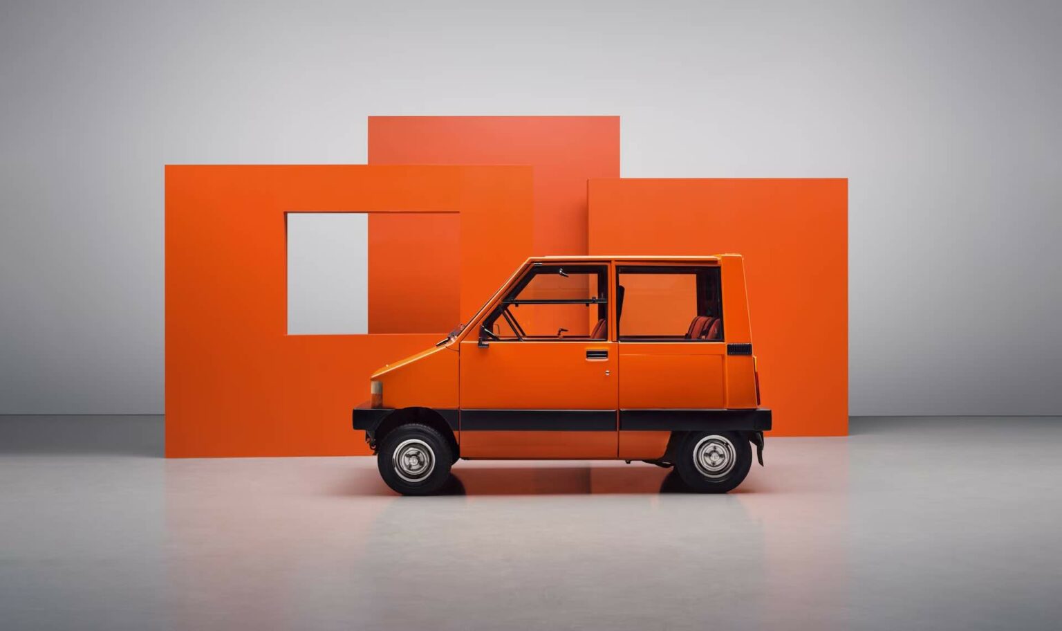 Första elbilen – då kom elbilen till Sverige och världen - Advisa